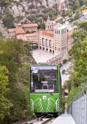 Viatge amb el Funicular de Sant Joan | Apropa Cultura