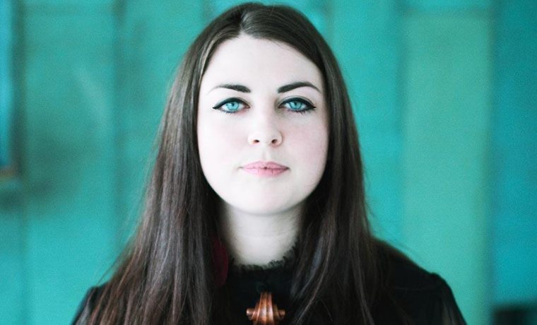 Lori Watson | Acerca Cultura